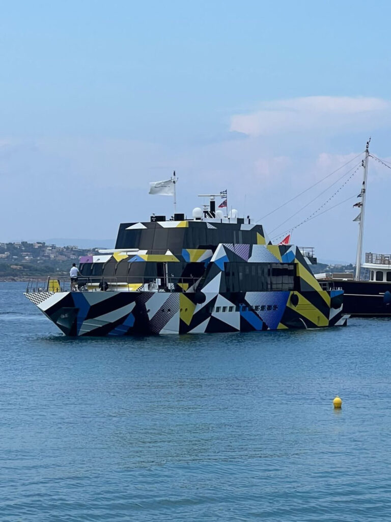 Hydra: one of the most beautiful artworks Jeff Koons has ever made will ...